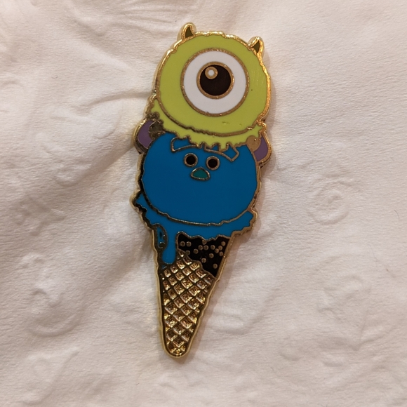 Disney | Jewelry | Disney Tsum Tsum Hong Kong Disney Monsters Inc And ...